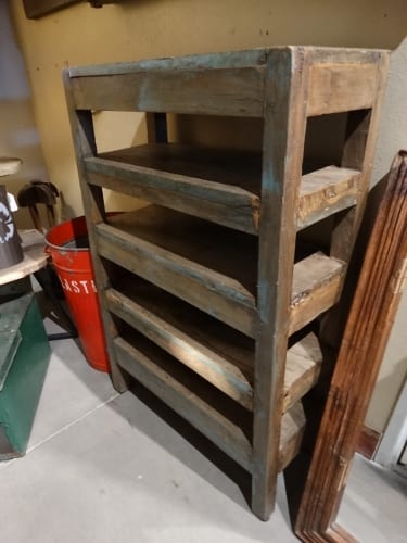 Gallery Shelves - Rare Finds Warehouse